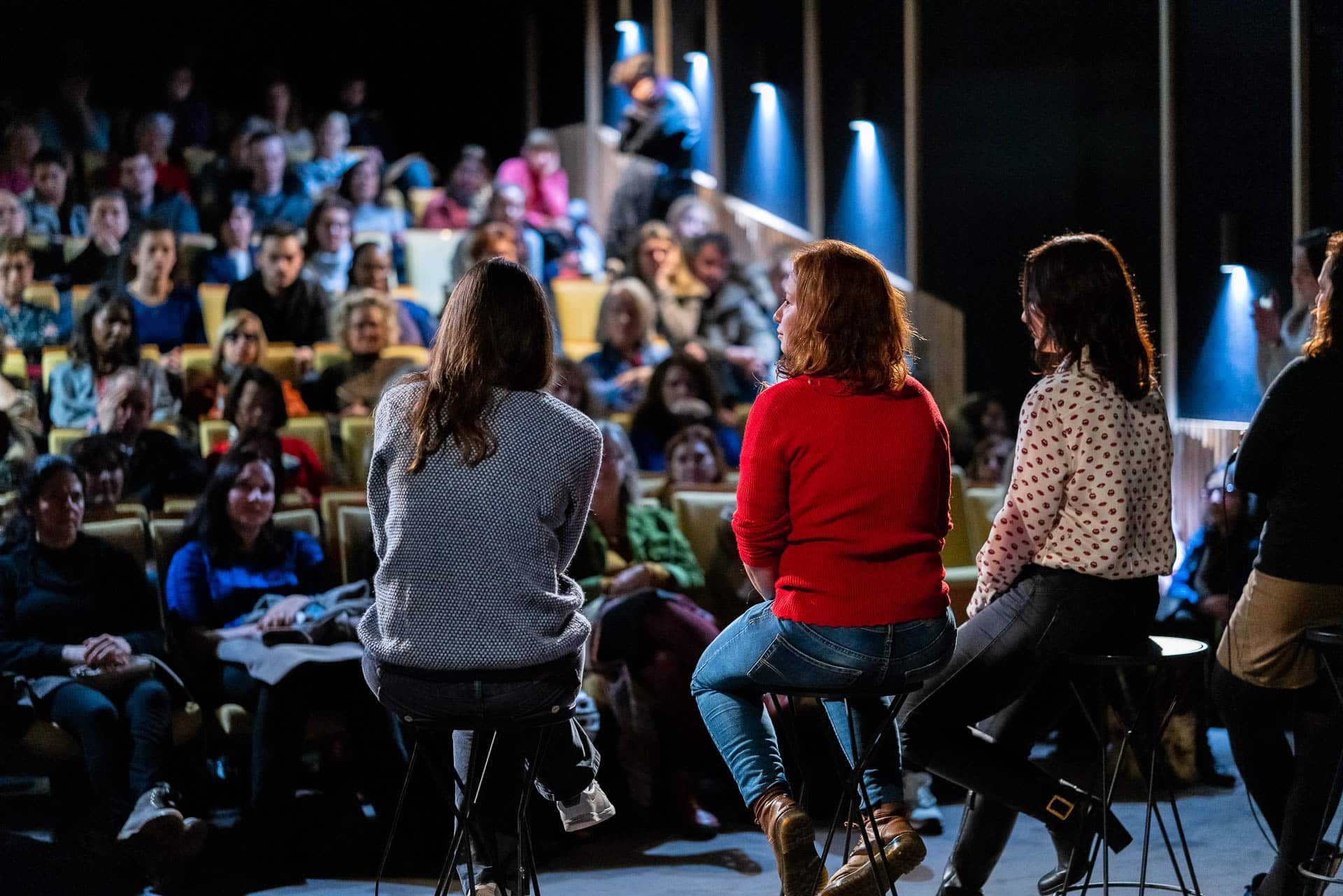 "S'émerveiller" : avec Catherine Testa, Marie Robert et Nina Flabeau ...
